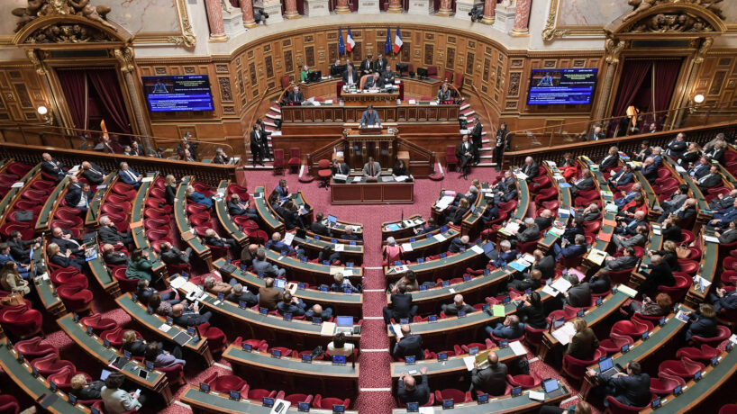 Retraites : sans surprise, le Sénat rejette en commission la ...