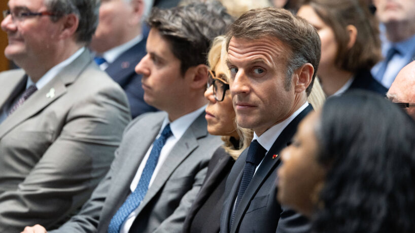 Sondage : la popularité d’Emmanuel Macron stagne au plus bas, celle de ...