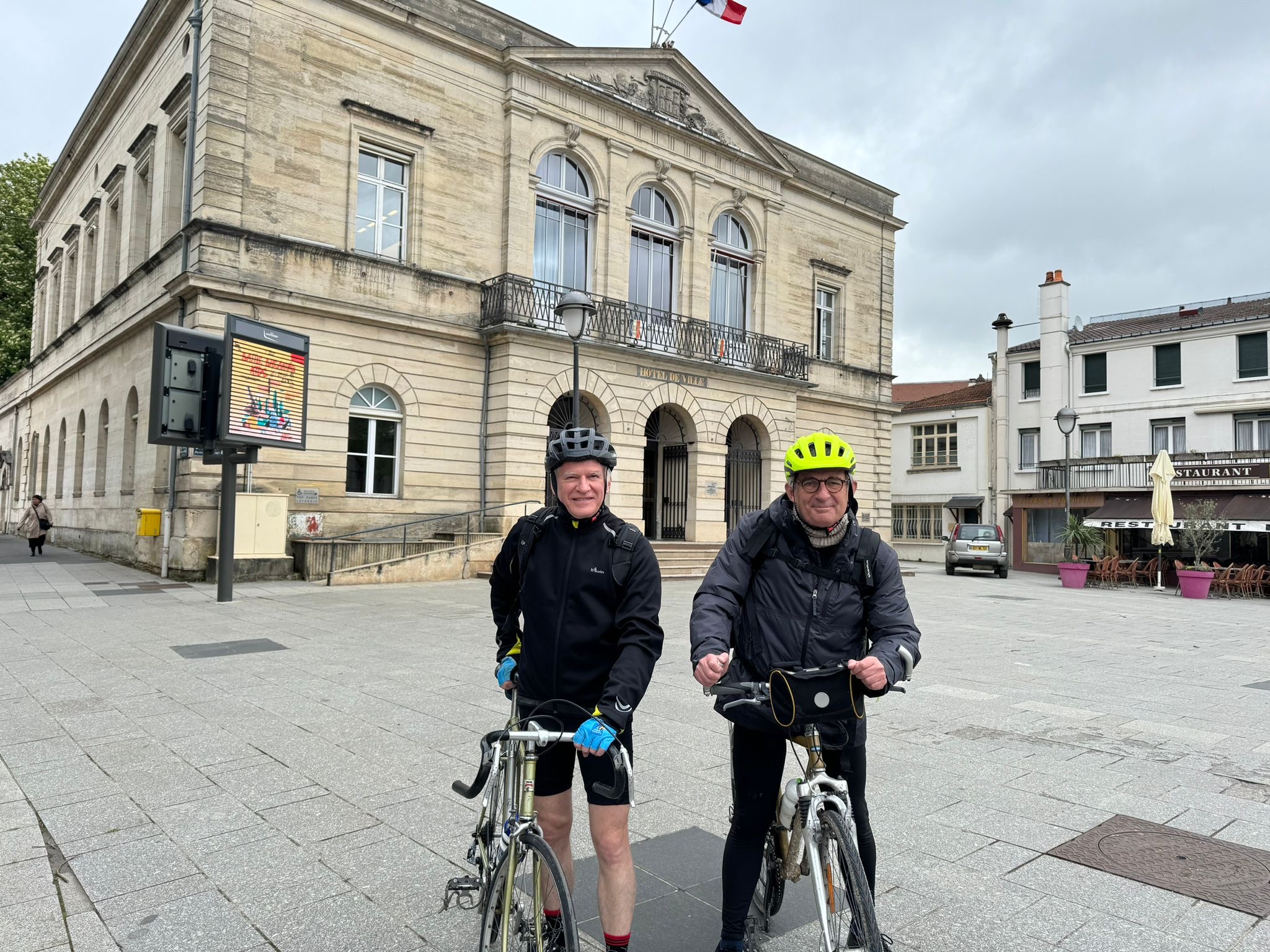 Européennes 2024 : le sénateur Philippe Folliot et le maire de Neuilly Jean- Christophe ...