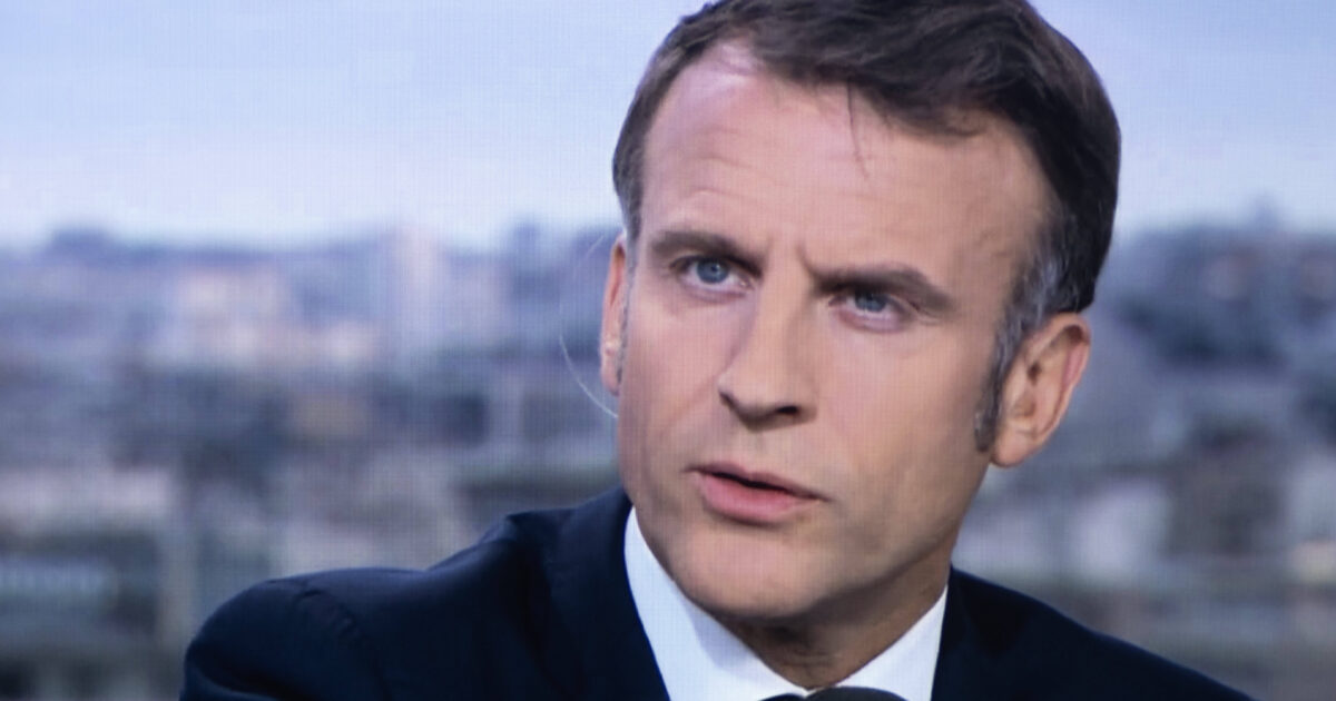 Emmanuel Macron temporise sur la nomination du gouvernement et balaie la candidature surprise du ...
