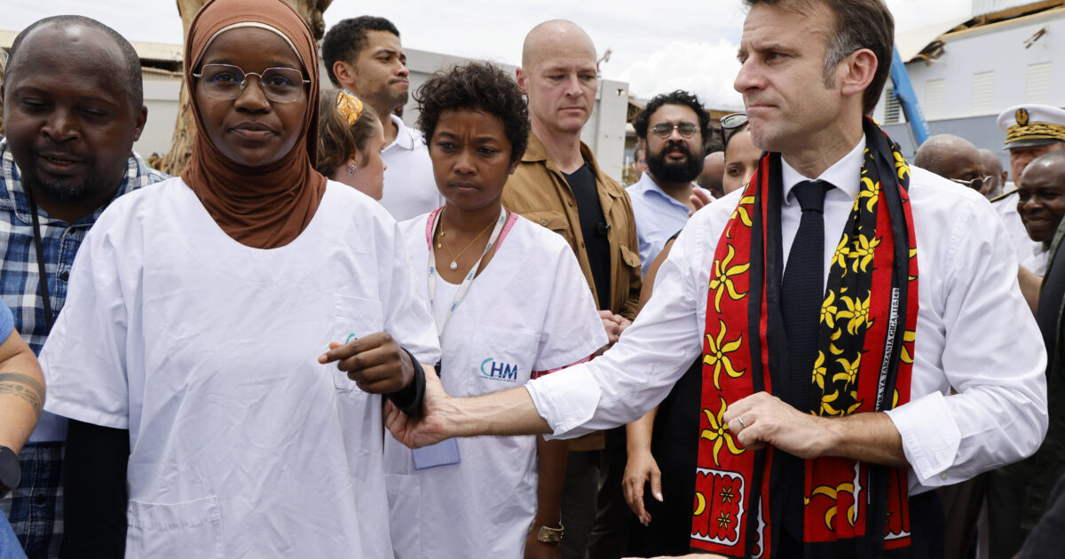 Mayotte : Emmanuel Macron annonce une journée de deuil national le 23 ...