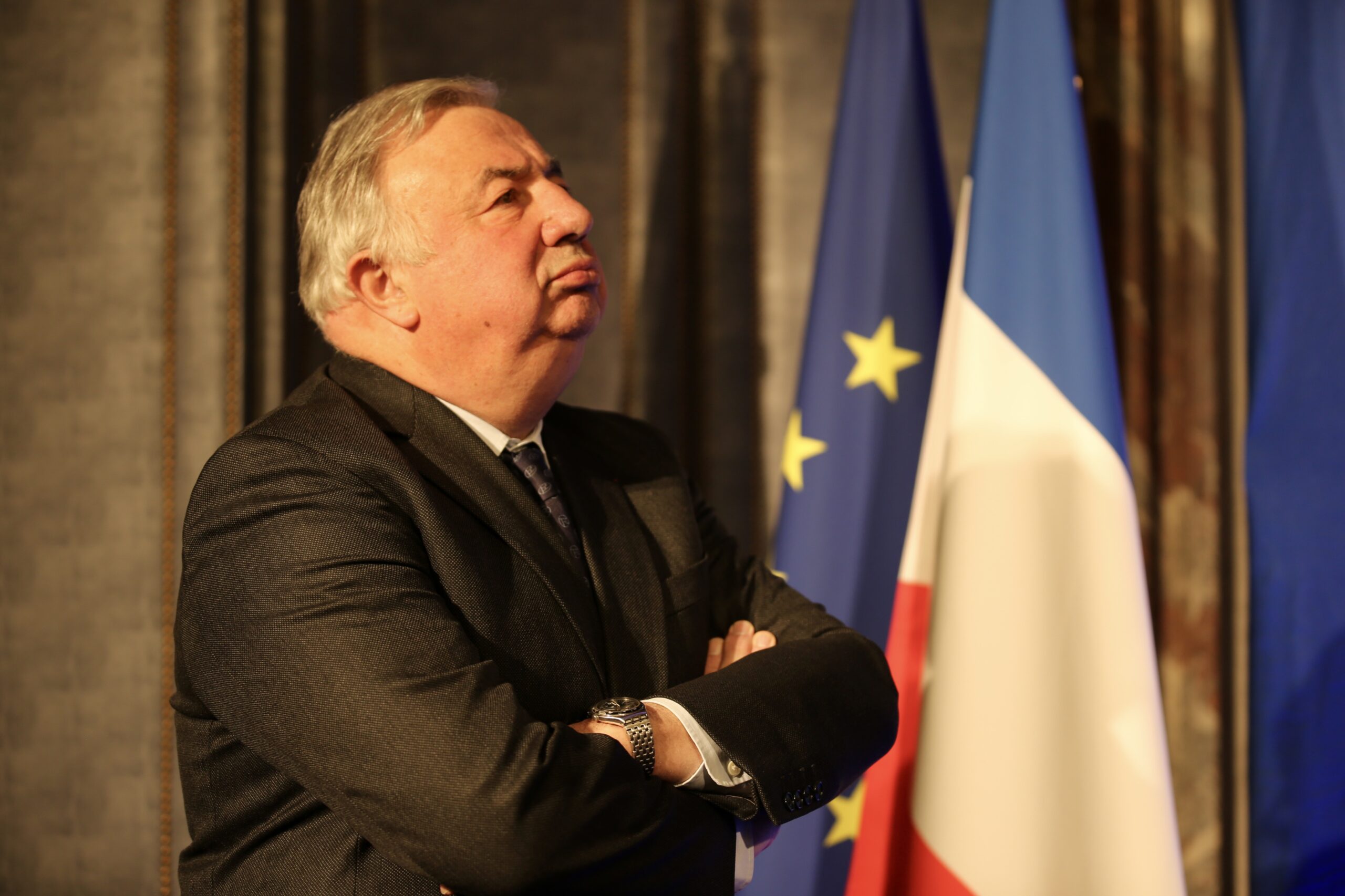 Budget : Gérard Larcher rencontre les groupes de gauche du Sénat pour ...
