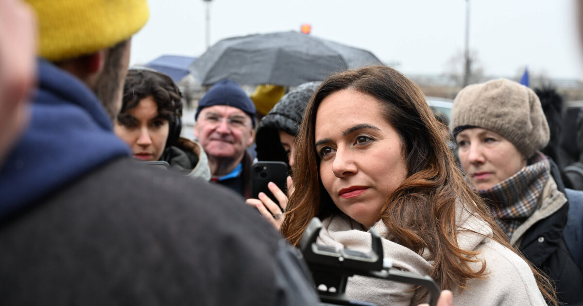 Municipales à Paris : la candidature de Sarah Knafo rebat-elle les ...